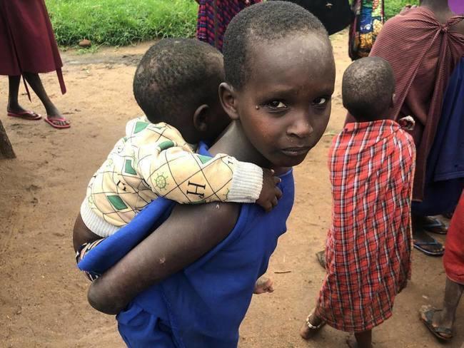 Przerażająca bieda i brak czystej wody! Zbudujmy studnię dla dzieci w ...